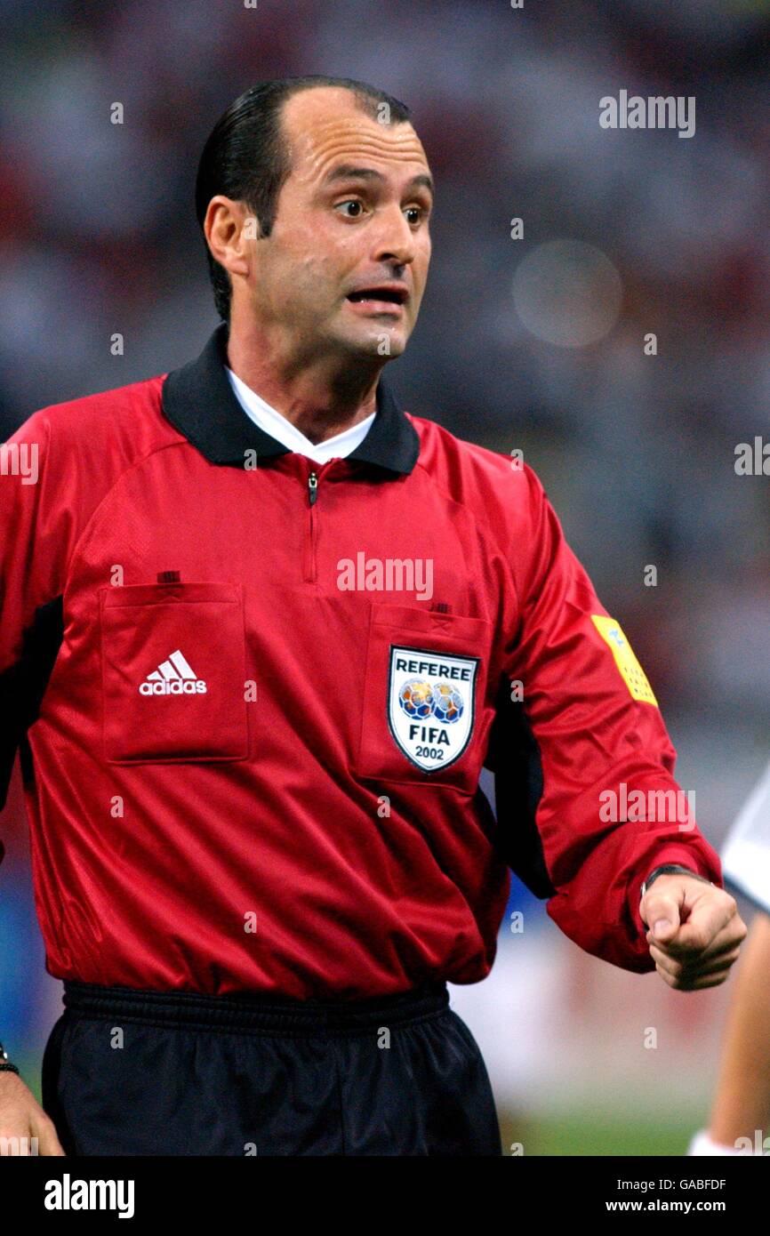 Soccer - FIFA World Cup 2002 - Group F - England v Sweden Stock Photo ...