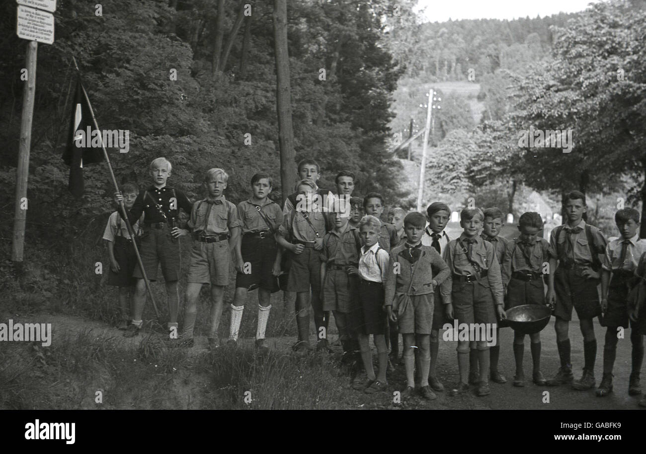 1930s, historical, group of Sudeten German boy scouts walking in the ...