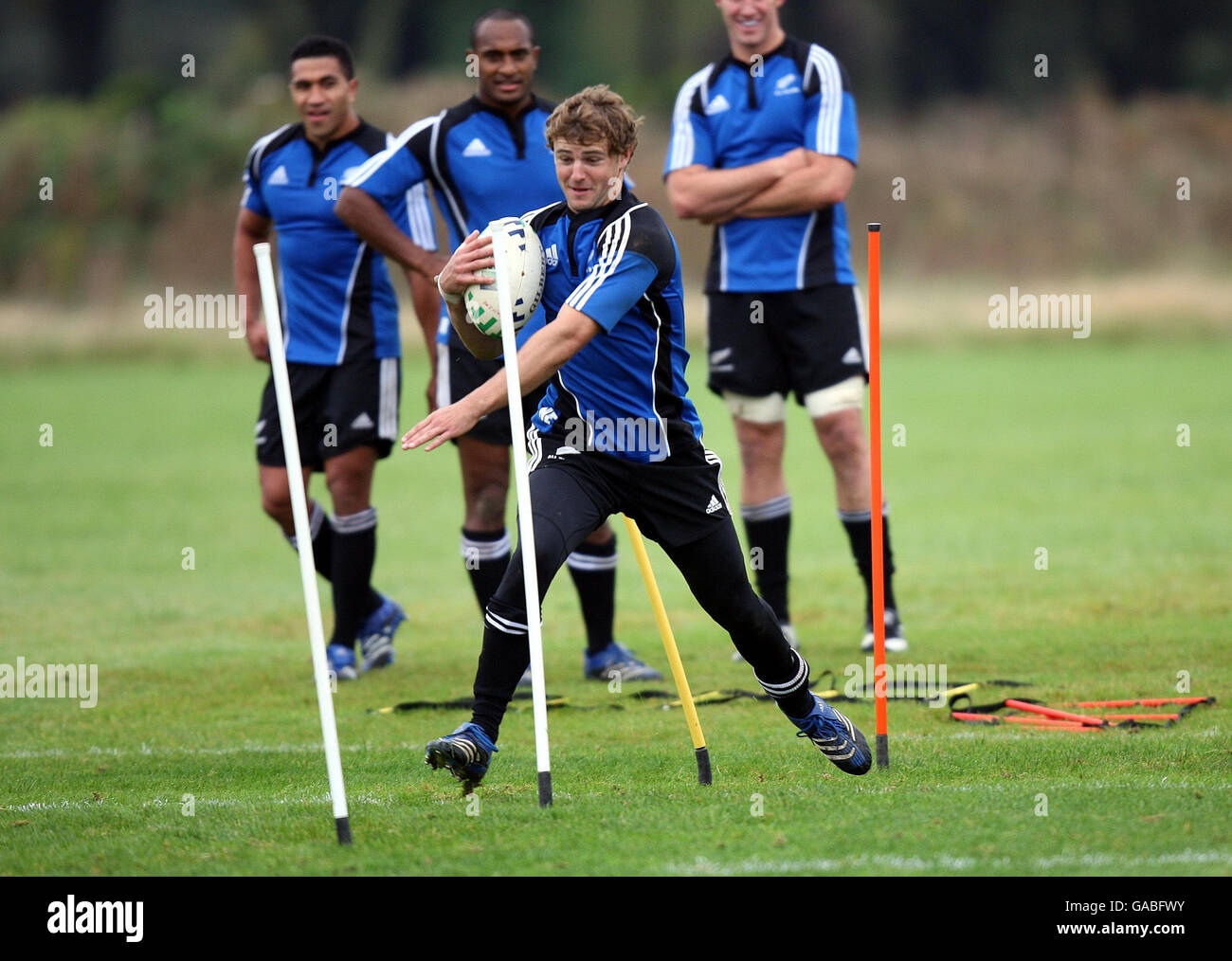 All blacks new zealand hi-res stock photography and images - Alamy