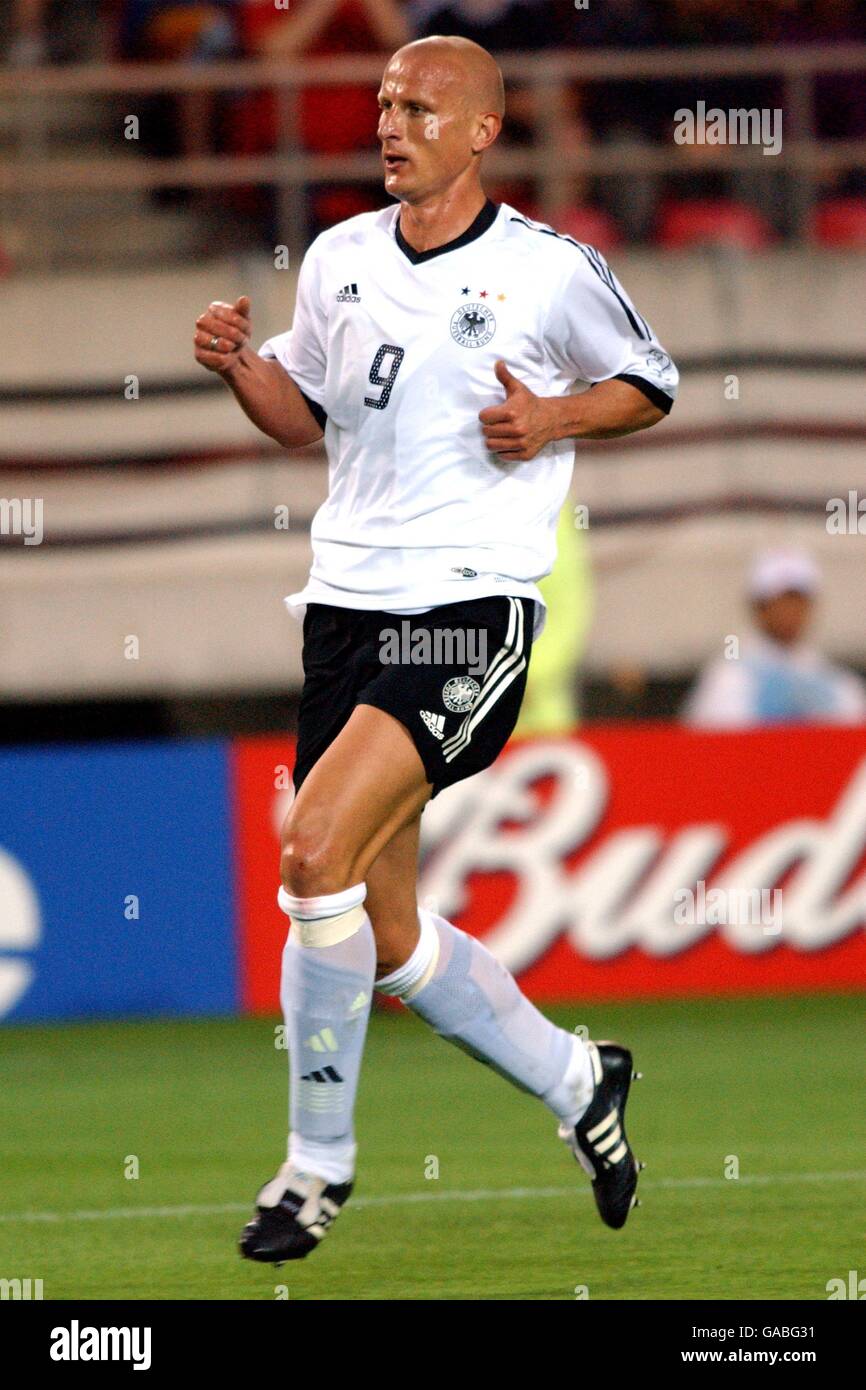 Soccer - FIFA World Cup 2002 - Group E - Germany v Ireland. Carsten ...