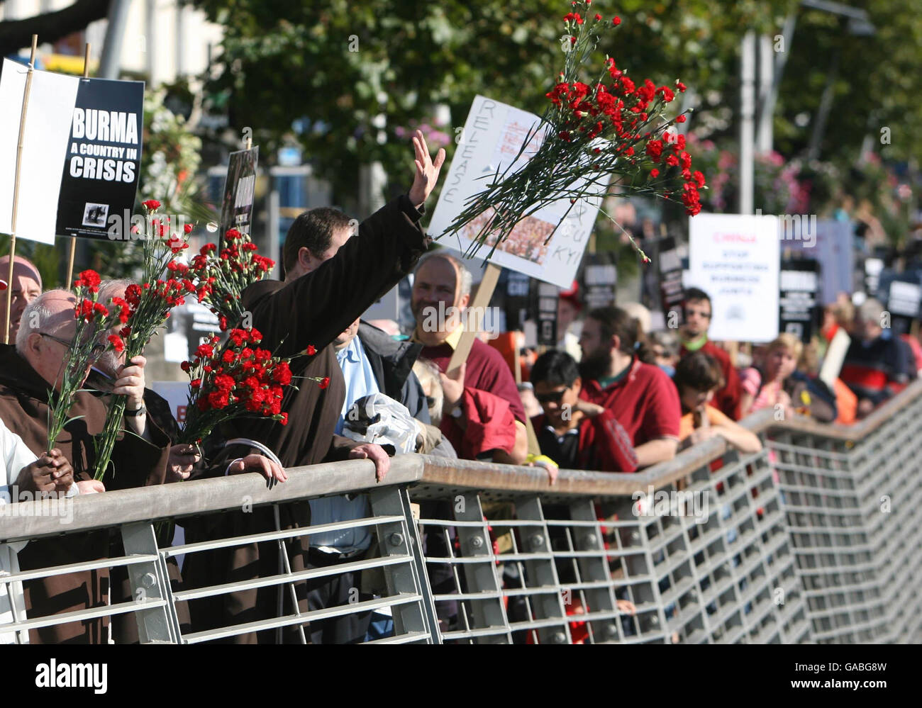 Burma protests hi-res stock photography and images - Alamy