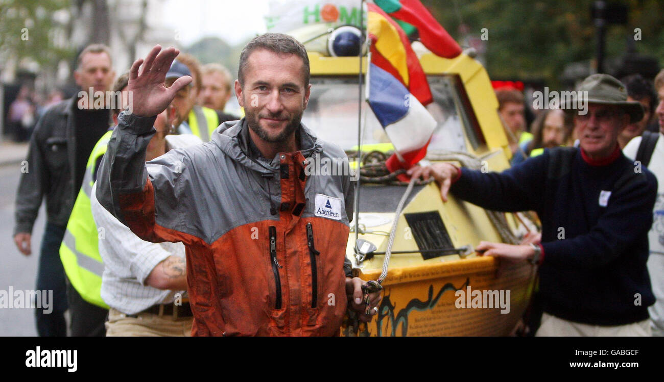 Pedal Powered Boat High Resolution Stock Photography and Images - Alamy