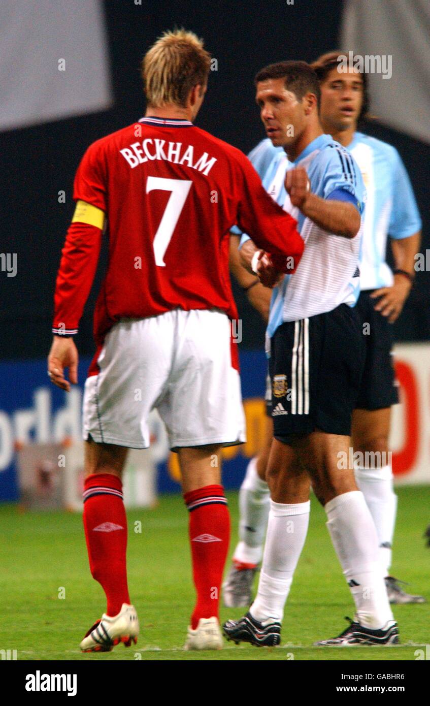 Soccer -FIFA World Cup 2002 - Group F - Argentina v England Stock Photo ...