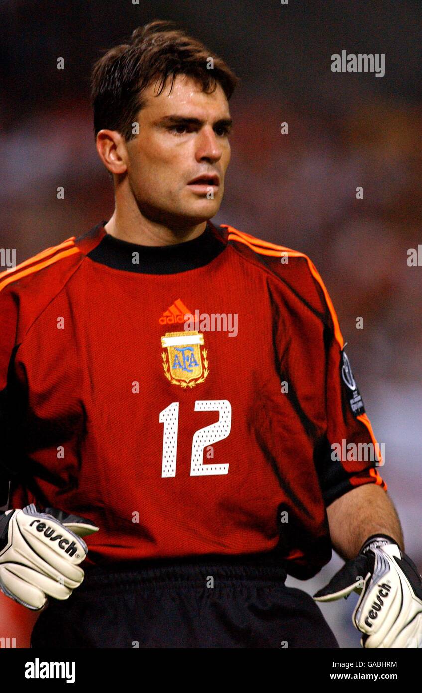 Soccer -FIFA World Cup 2002 - Group F - Argentina v England Stock Photo ...