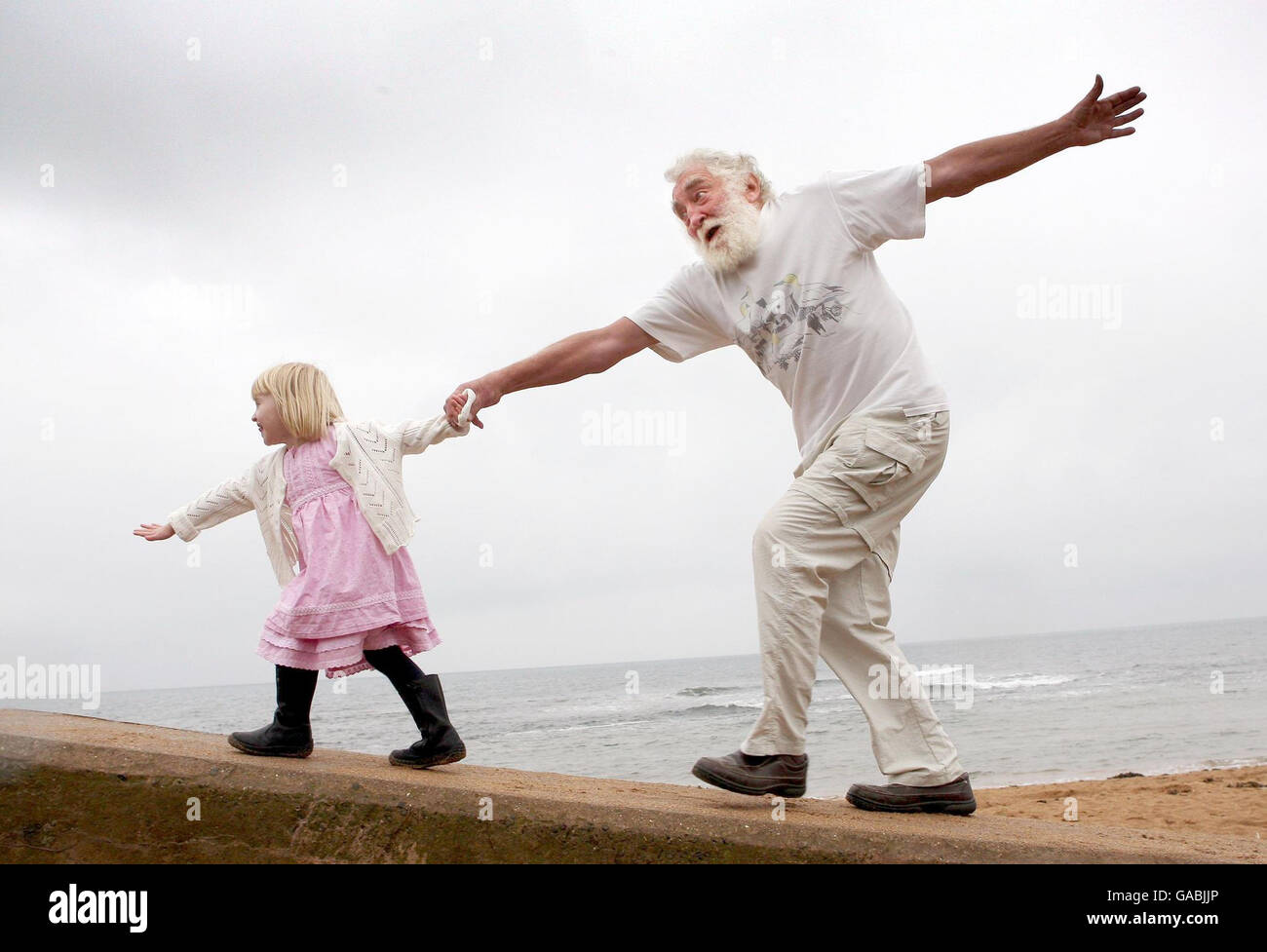 Professor david bellamy and his grand daughter tilly hi-res stock ...