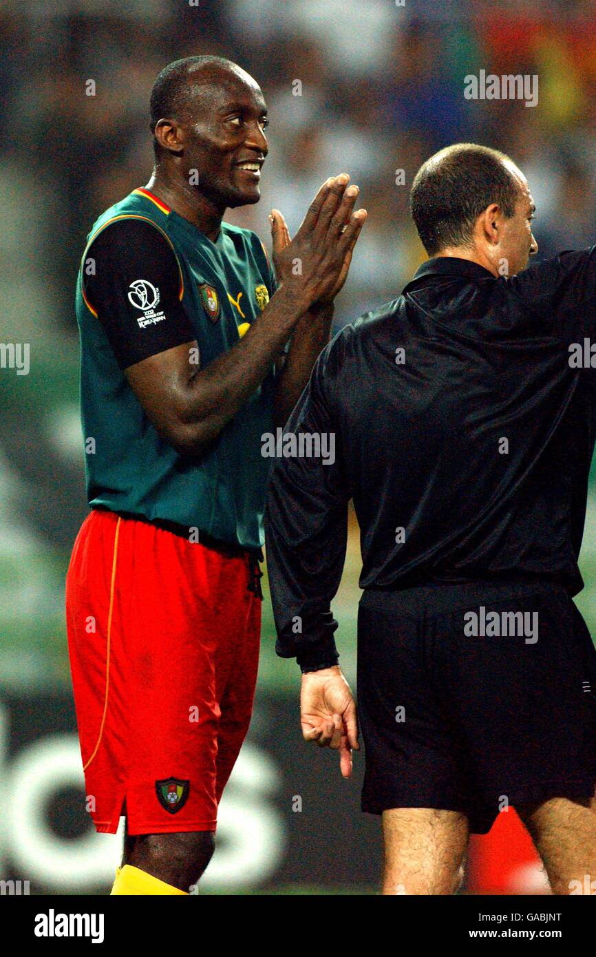 Cameroons raymond kalla hi-res stock photography and images - Alamy