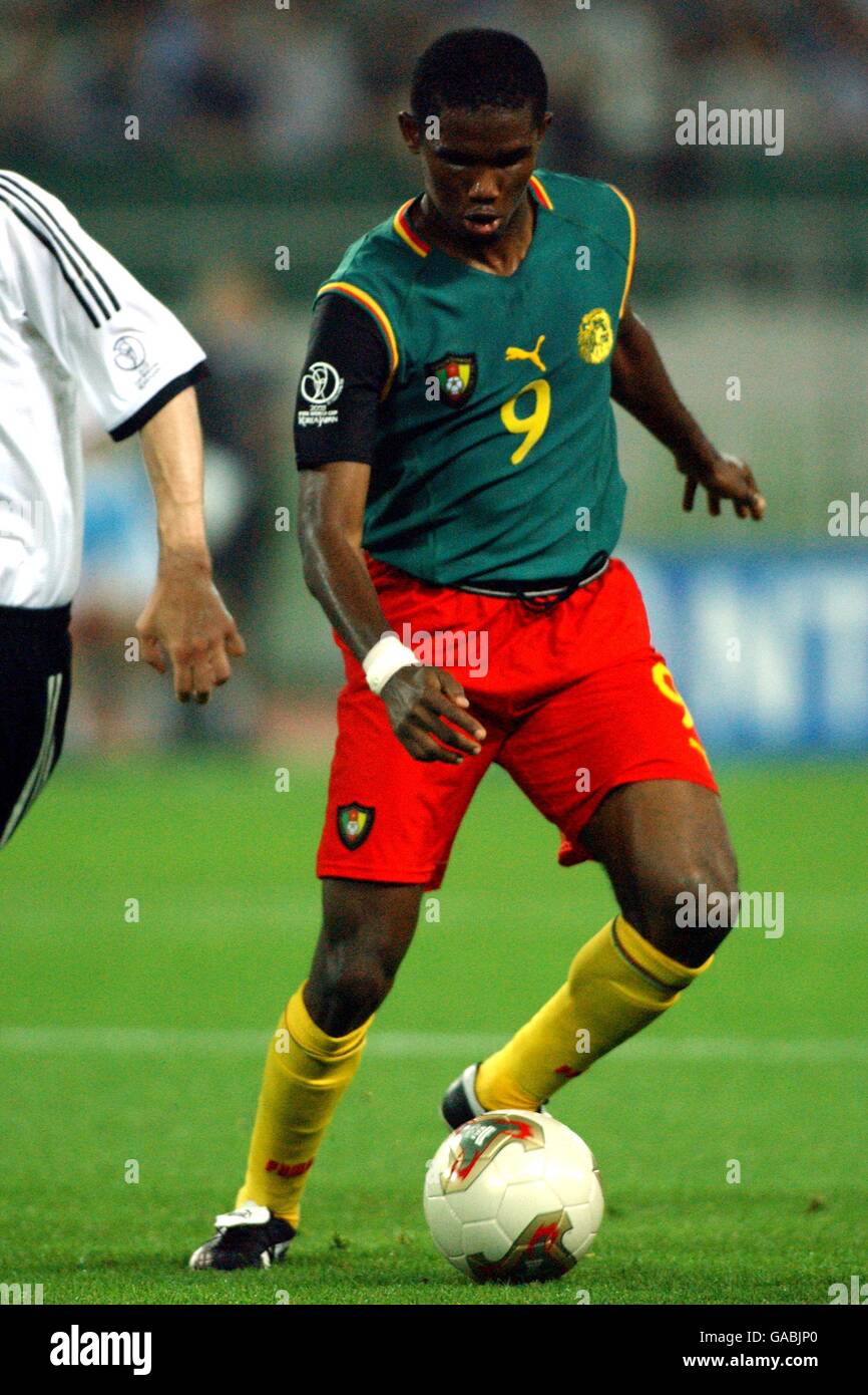 Soccer - FIFA World Cup 2002 - Group E - Cameroon v Germany Stock Photo ...