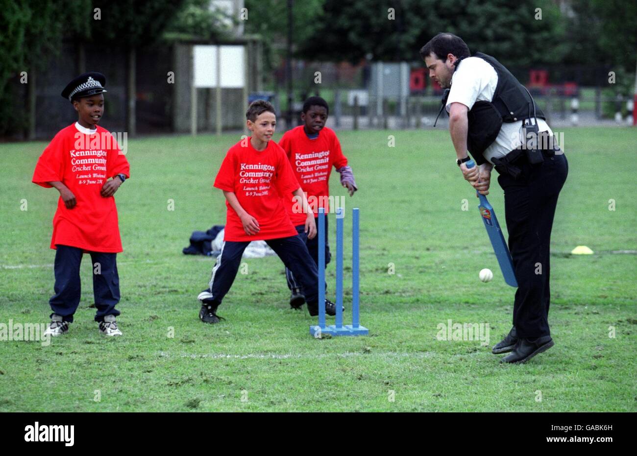 Children from Kennington enjoy a game of cricket with local police ...