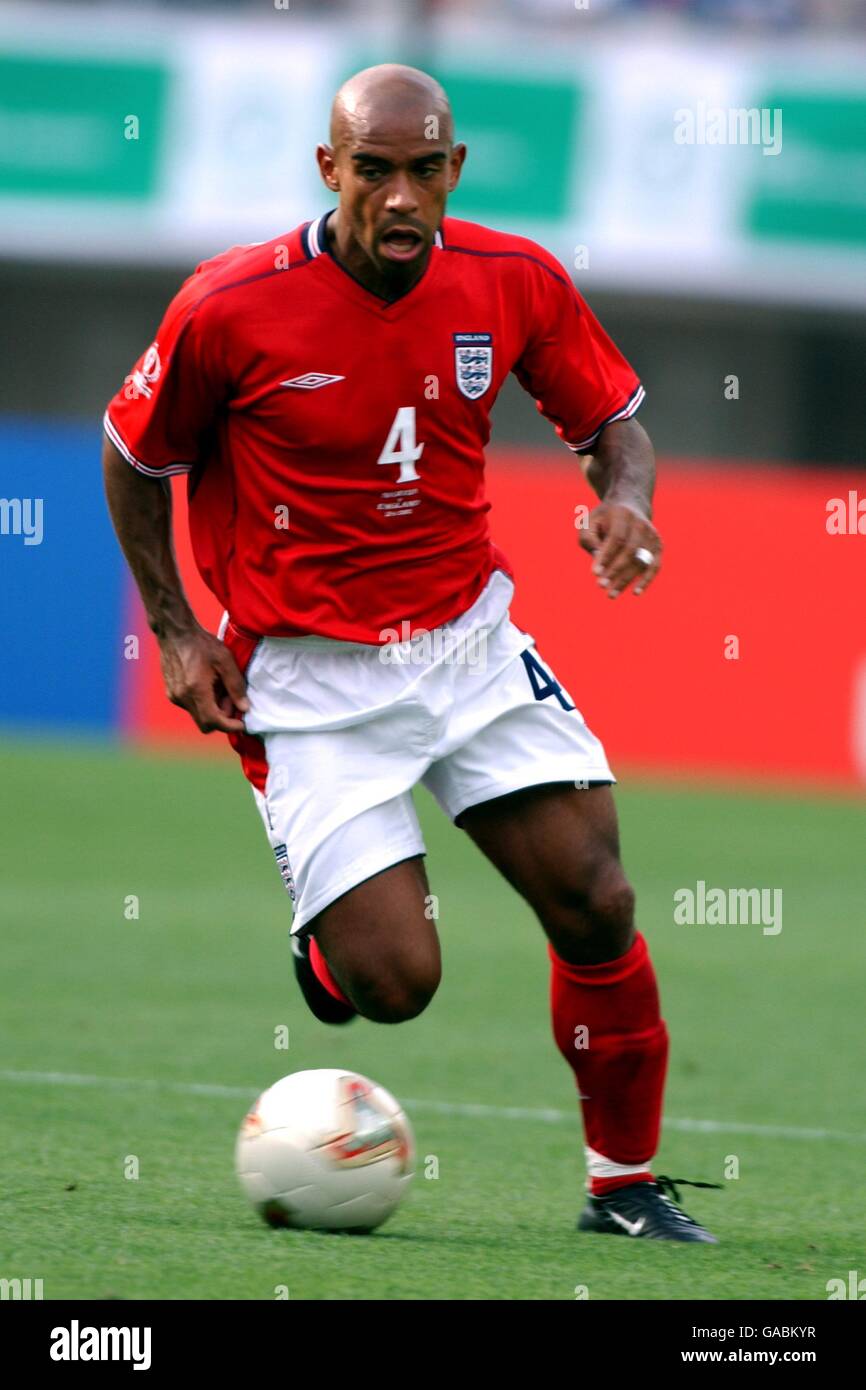 Soccer fifa world cup 2002 nigeria v england group f hi-res stock ...
