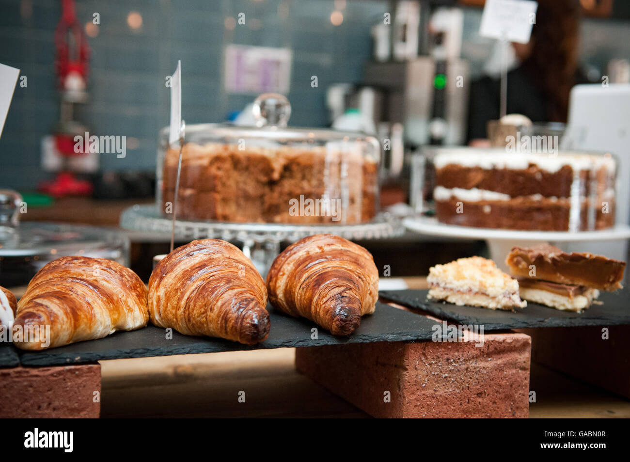 Inside a cafe hi-res stock photography and images - Alamy