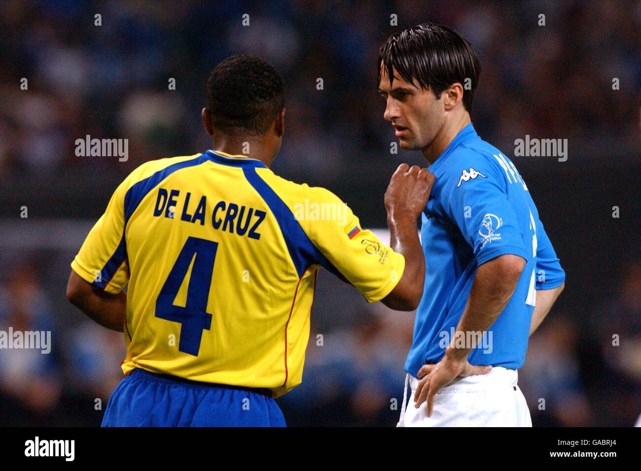 Soccer - FIFA World Cup 2002 - Group G - Italy v Ecuador Stock Photo ...