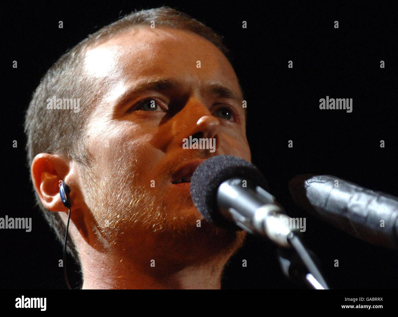 Damien rice entertainment hi-res stock photography and images - Alamy
