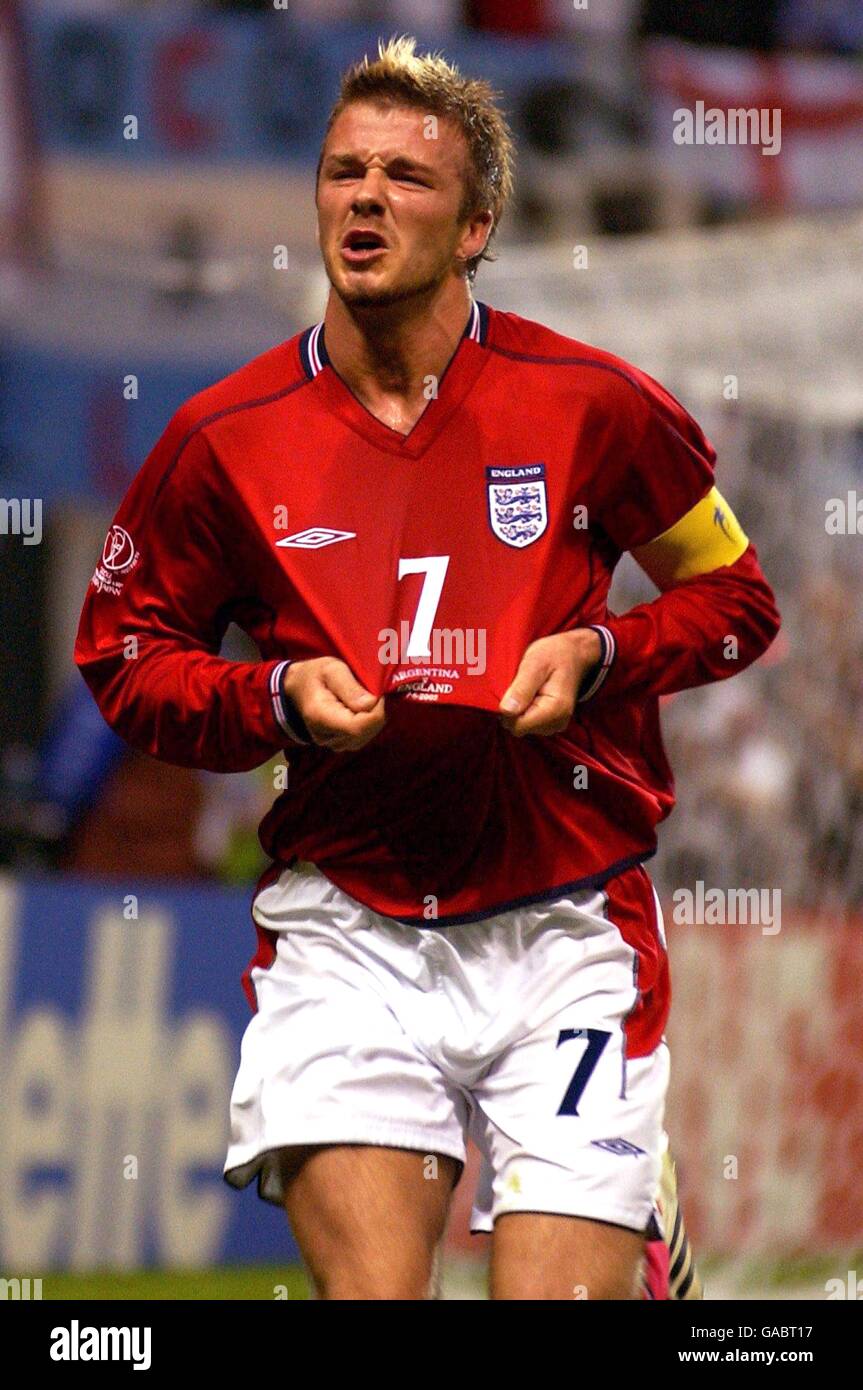 Soccer - FIFA World Cup 2002 - Group f - Argentina v England. England ...