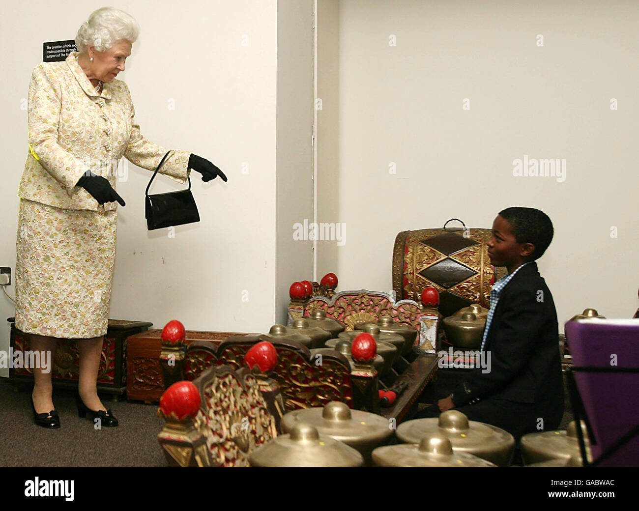 The queen officially re opens royal festival hall hi-res stock ...