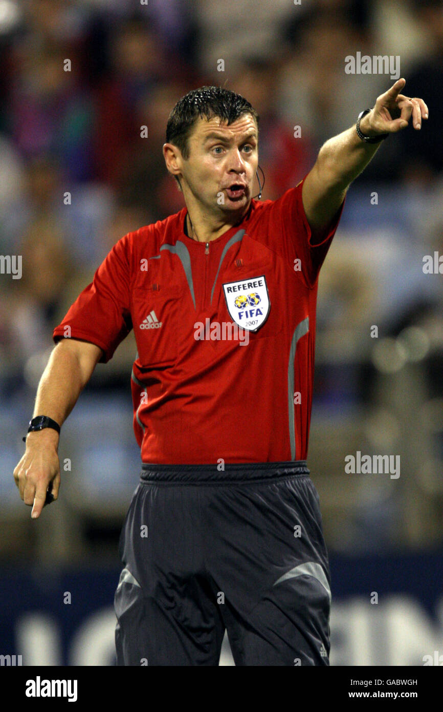 Soccer - UEFA Cup - First Round - Second Leg - Real Zaragoza v Aris ...