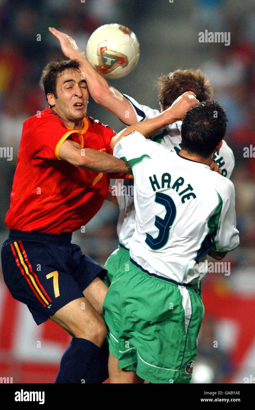 Soccer -Fifa World Cup 2002 - Second Round - Spain v Republic of ...