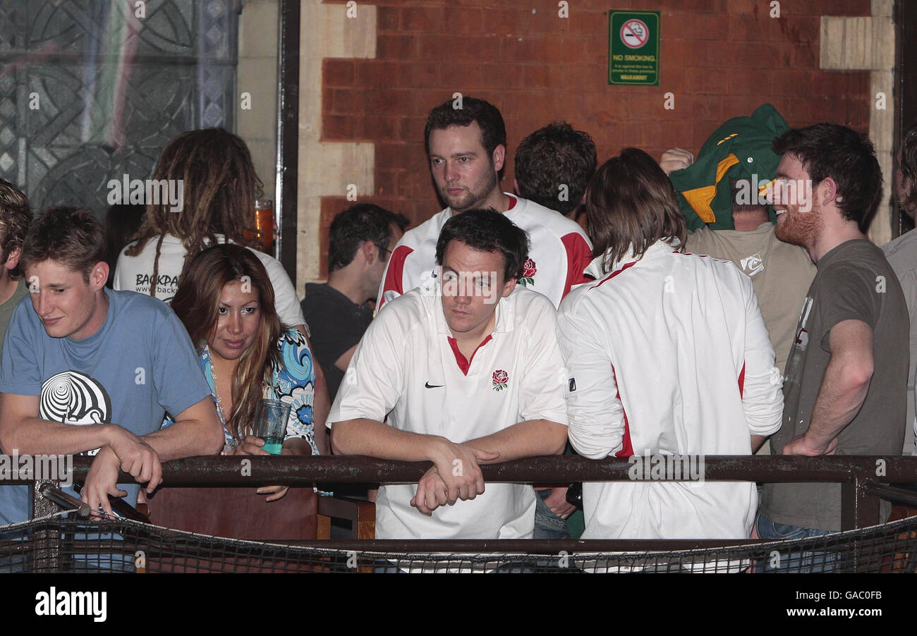 England fans in walkabout bar hi-res stock photography and images - Alamy