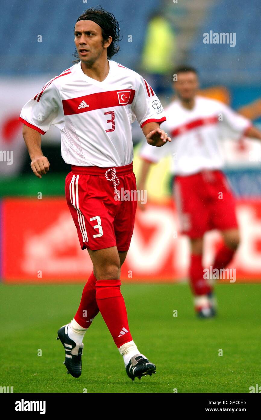 Soccer - FIFA World Cup 2002 - Second Round - Japan v Turkey. Bulent ...