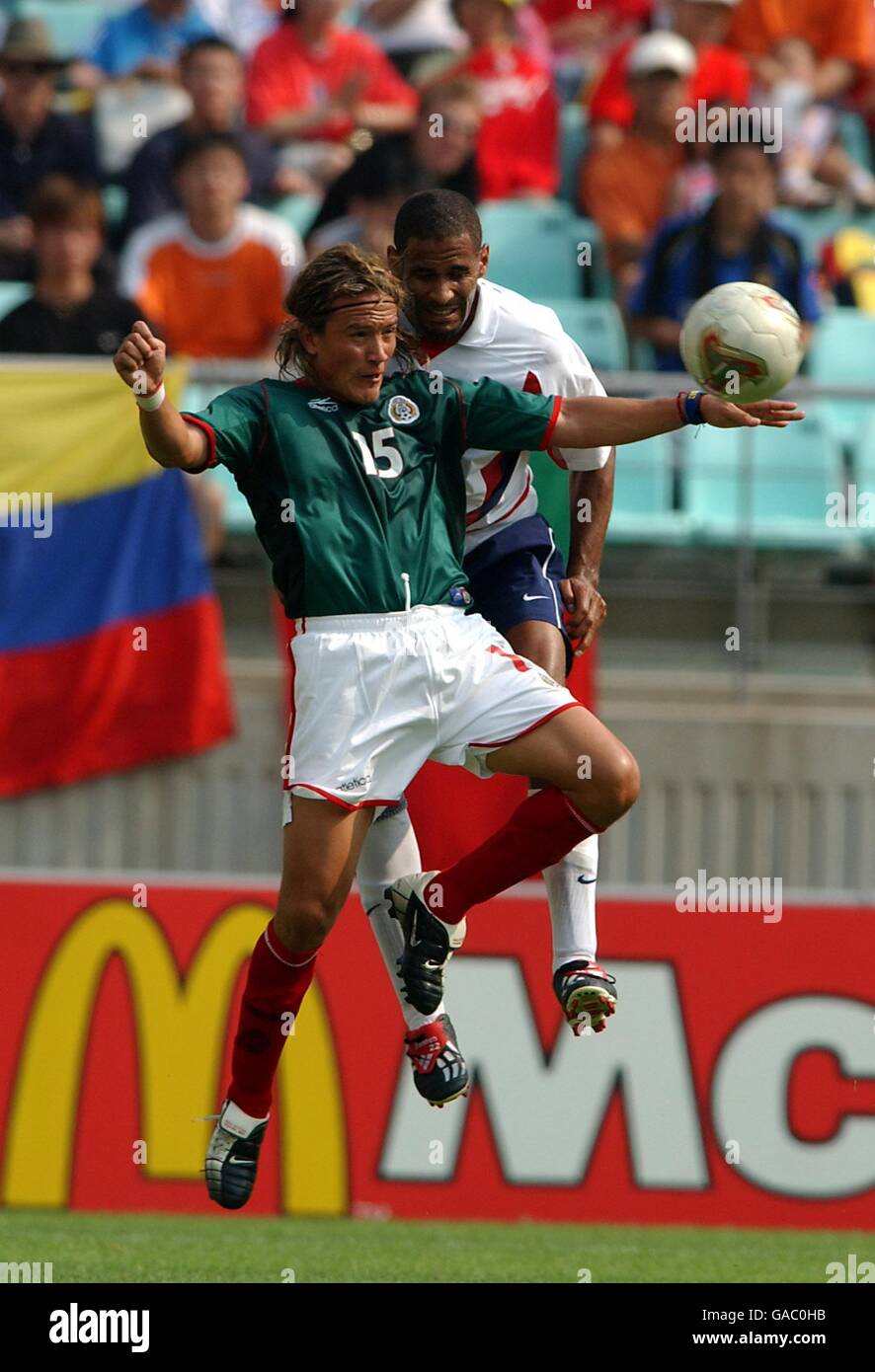 Soccer -Fifa World Cup 2002 - Second Round - Mexico v USA. Mexico's ...