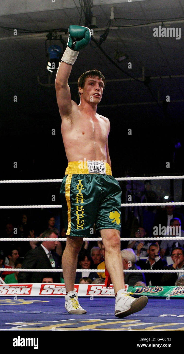 Derry's John Duddy celebrates beating Manchester's Prince Arron in ...