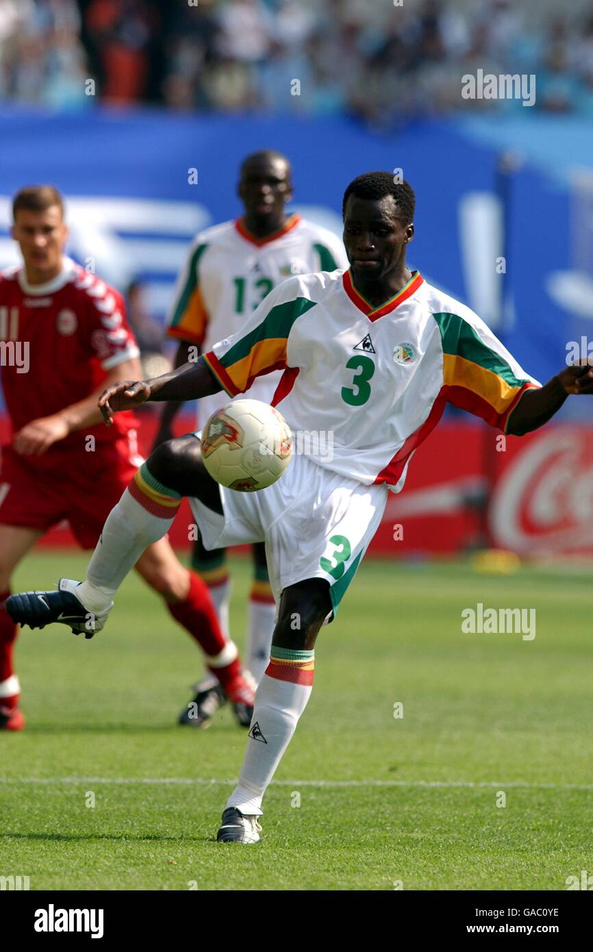 Soccer -FIFA World Cup 2002 - Group A - Denmark v Senegal. Papa Sarr ...