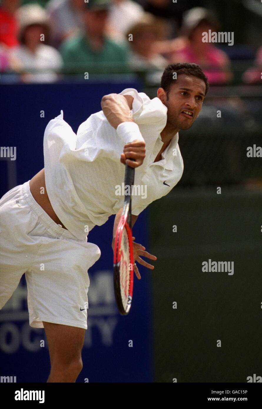 Tennis - Nottingham Open 2002 - Quarter Final Stock Photo - Alamy