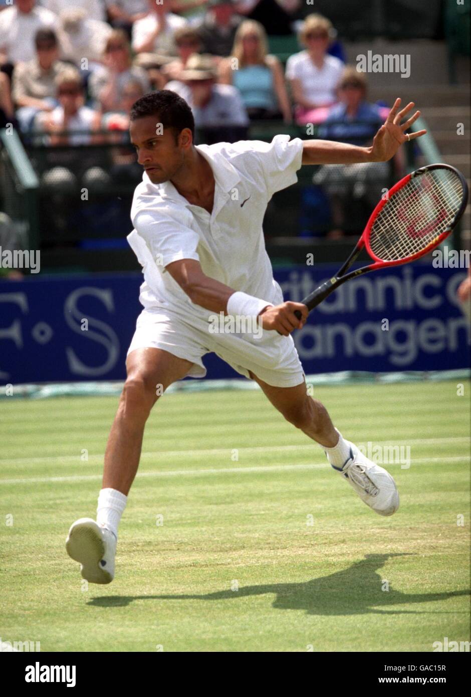 Tennis - Nottingham Open 2002 - Quarter Final Stock Photo - Alamy