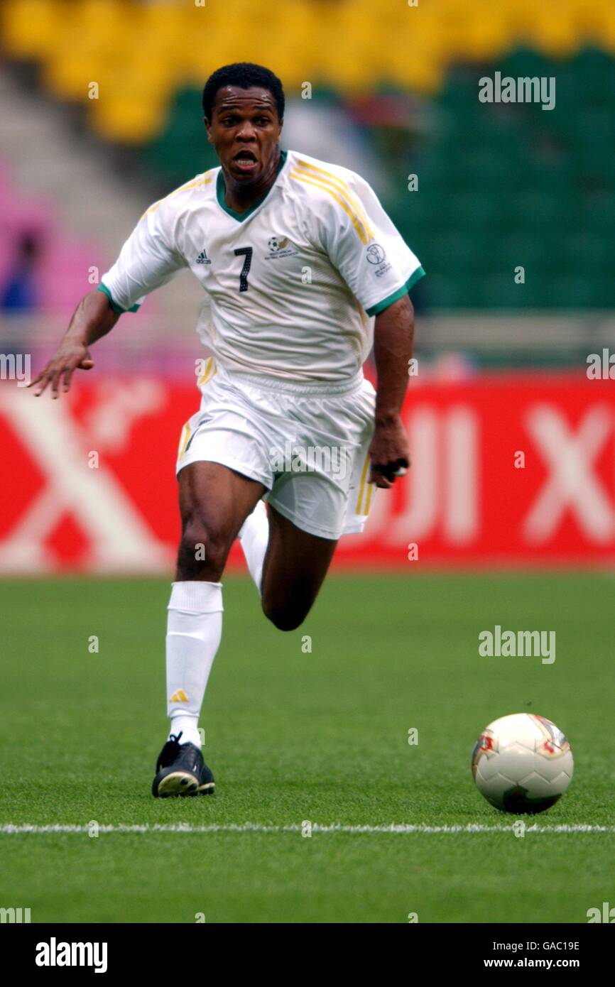 Soccer fifa world cup 2002 group paraguay south africa hi-res stock ...