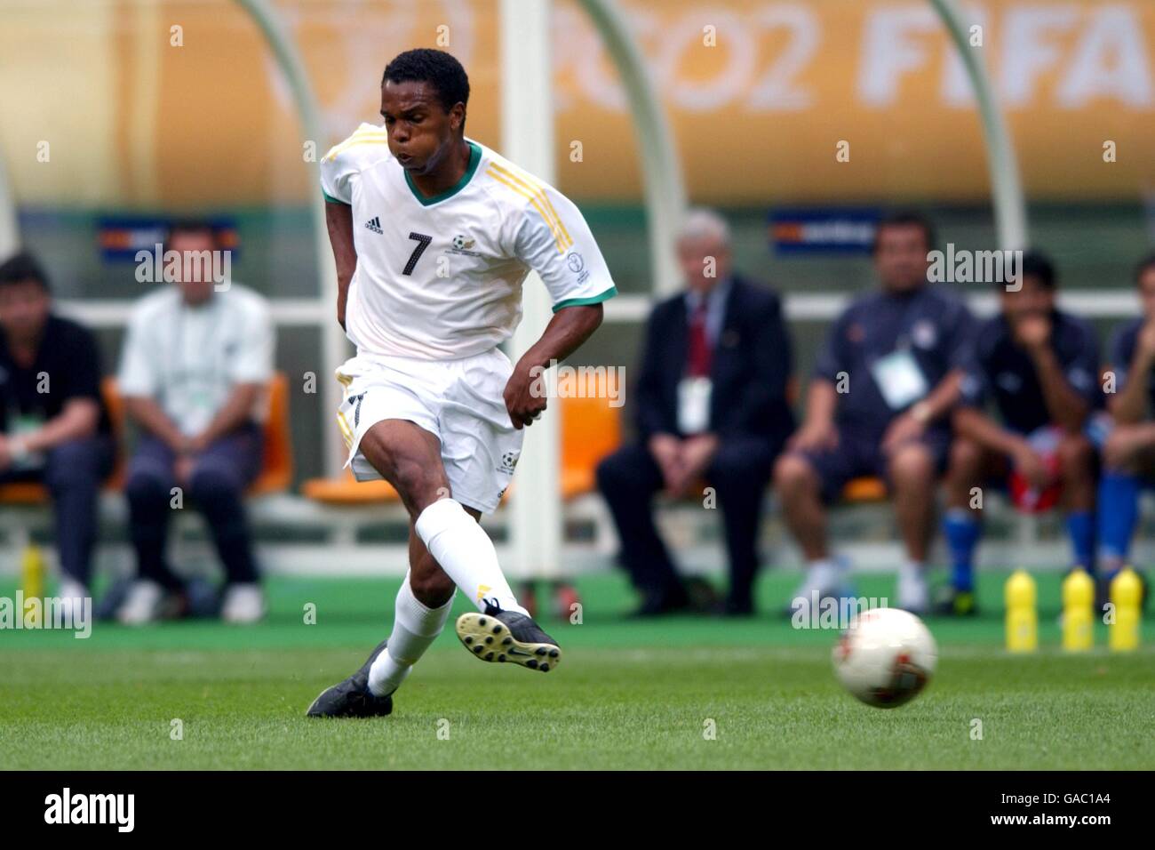 Soccer world cup 2002 group b paraguay v south africa hi-res stock ...