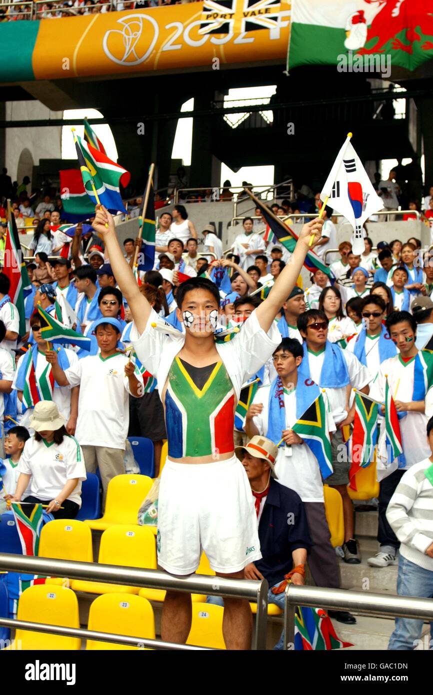 Soccer fifa world cup 2002 group paraguay south africa hi-res stock ...