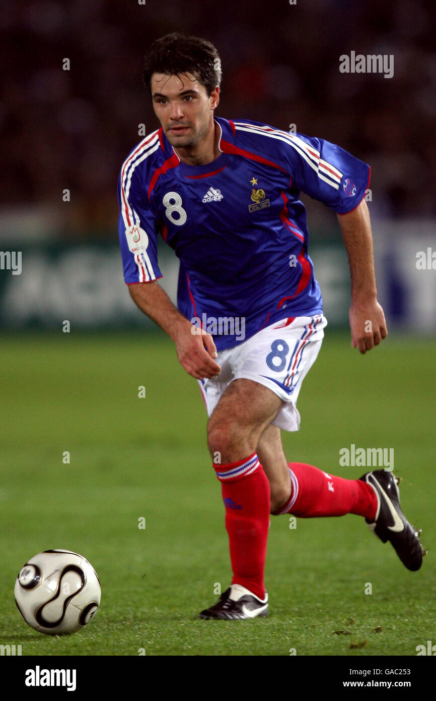 Soccer - UEFA European Championship 2008 Qualifying - Group B - France ...
