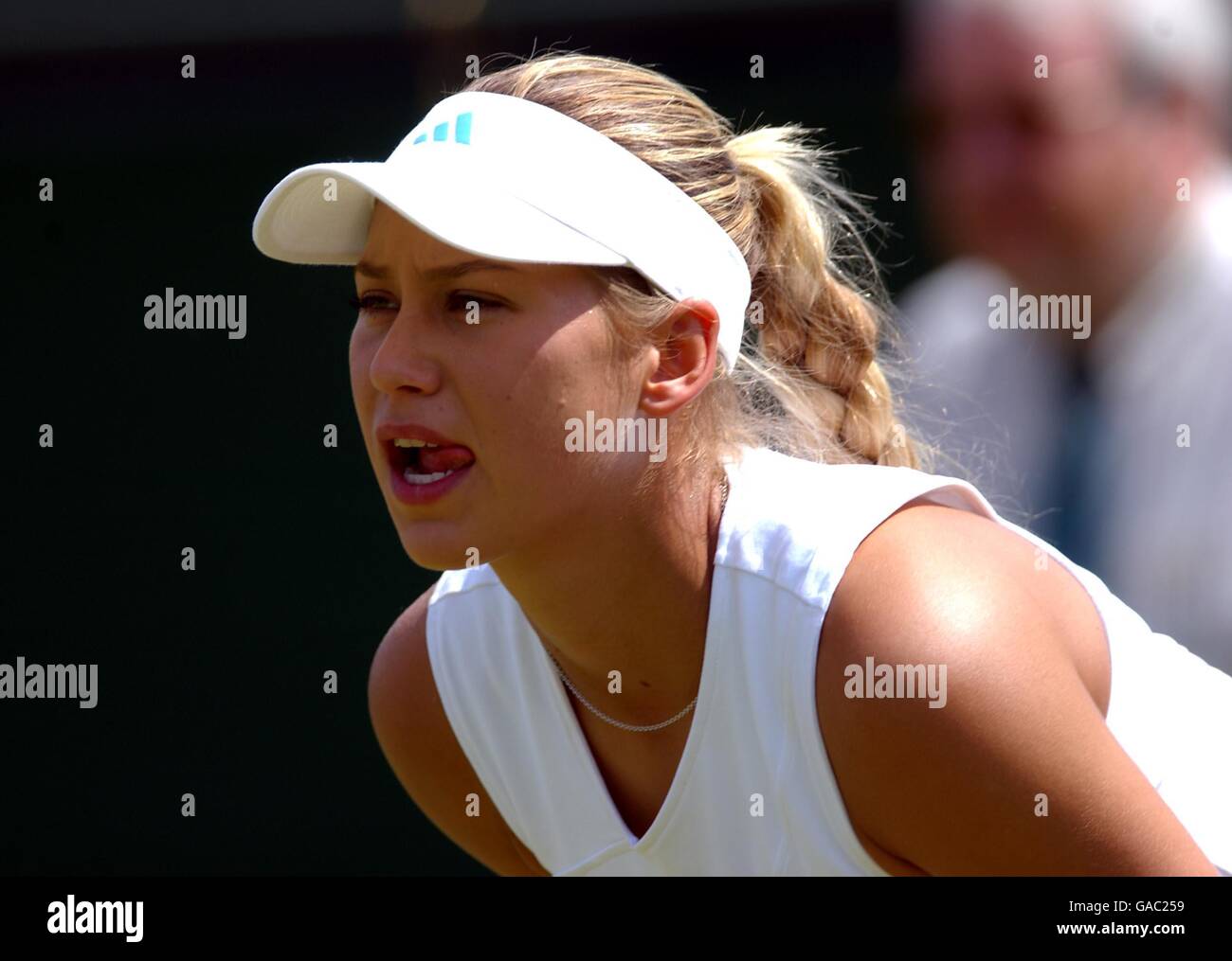 Anna kournikova against tatiana panova hi-res stock photography and ...