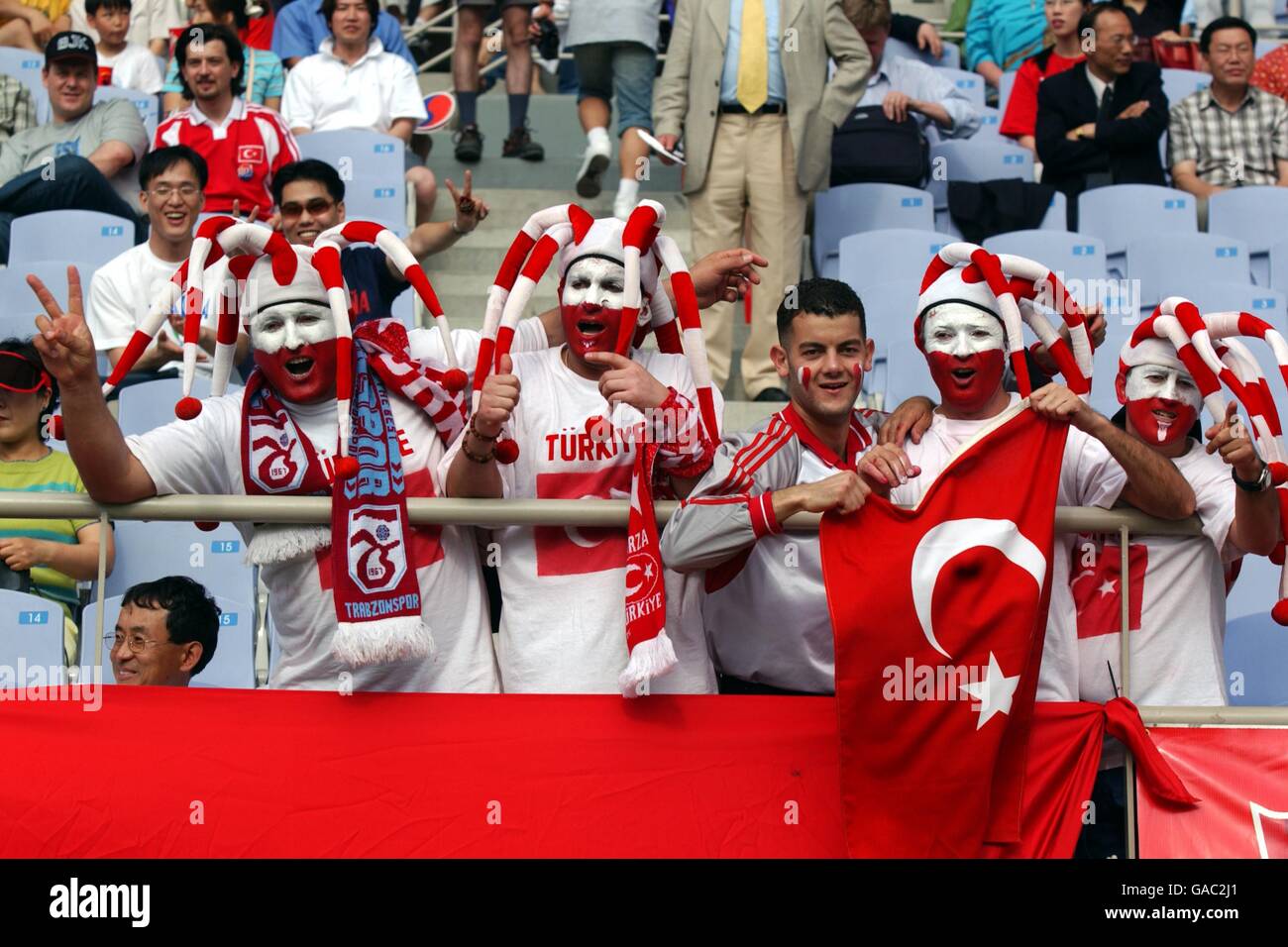 Turkey fans cheer on their team hi-res stock photography and images - Alamy