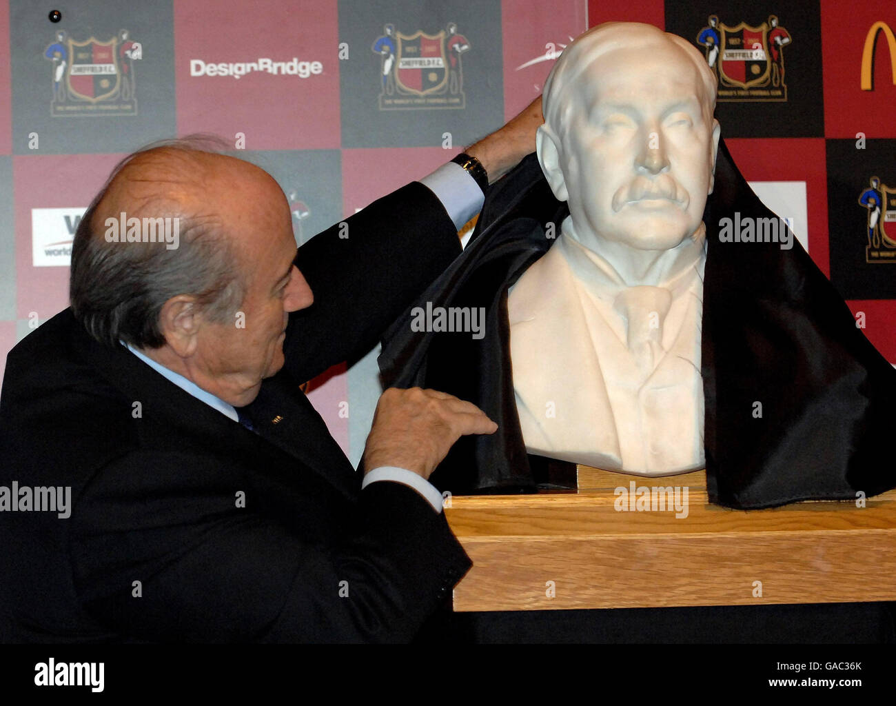William prest hi-res stock photography and images - Alamy
