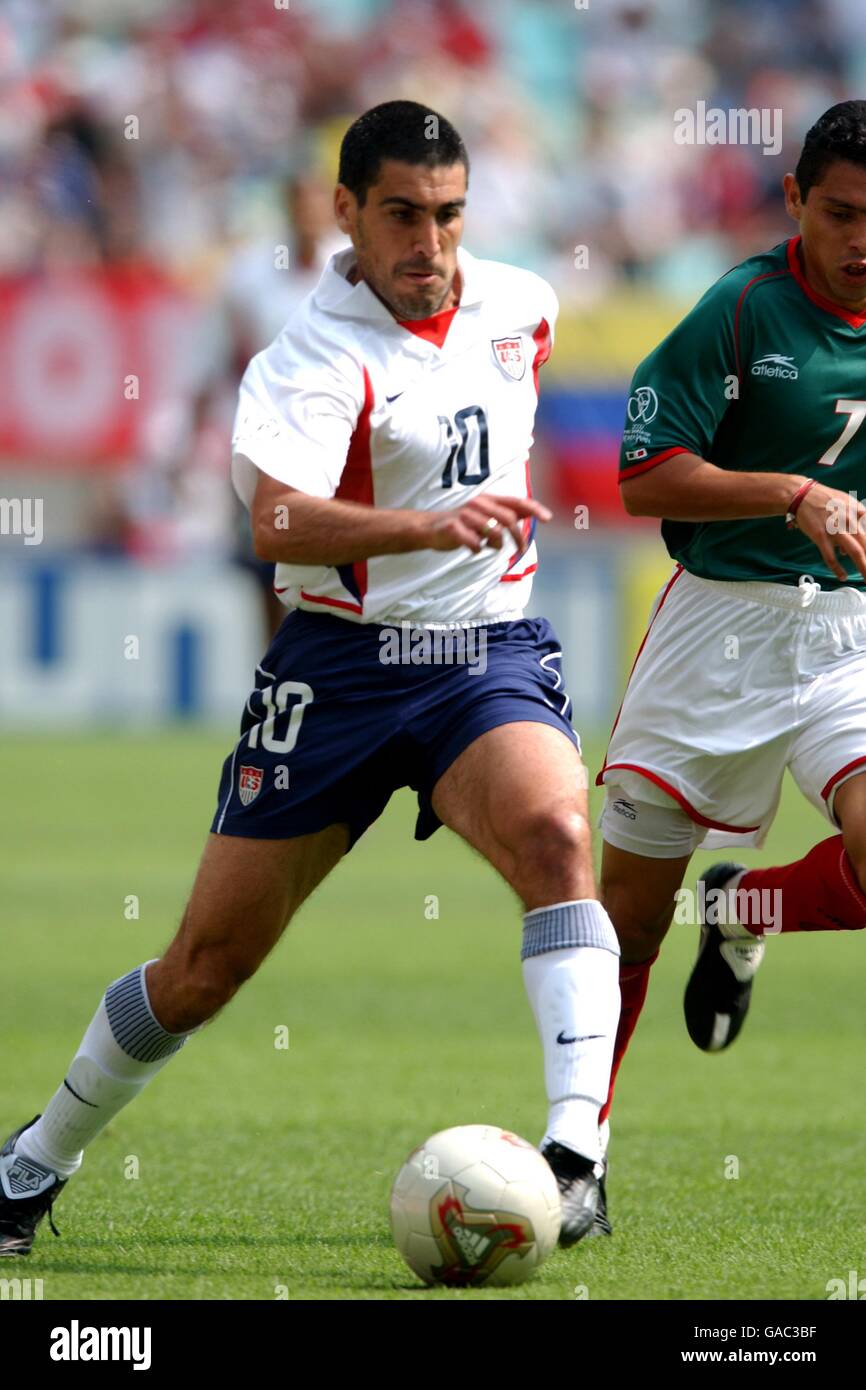 Soccer -FIFA World Cup 2002 - Second Round - Mexico v USA Stock Photo ...