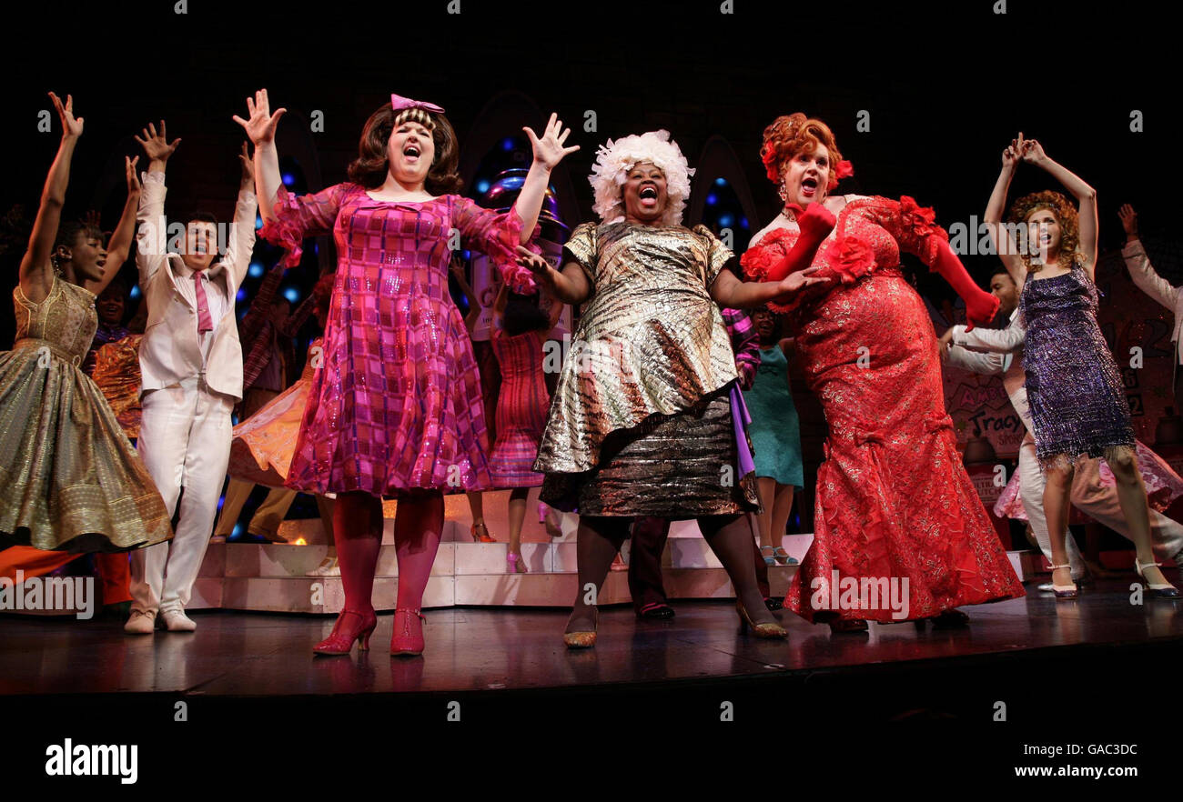 Hairspray musical michael ball hi-res stock photography and images - Alamy