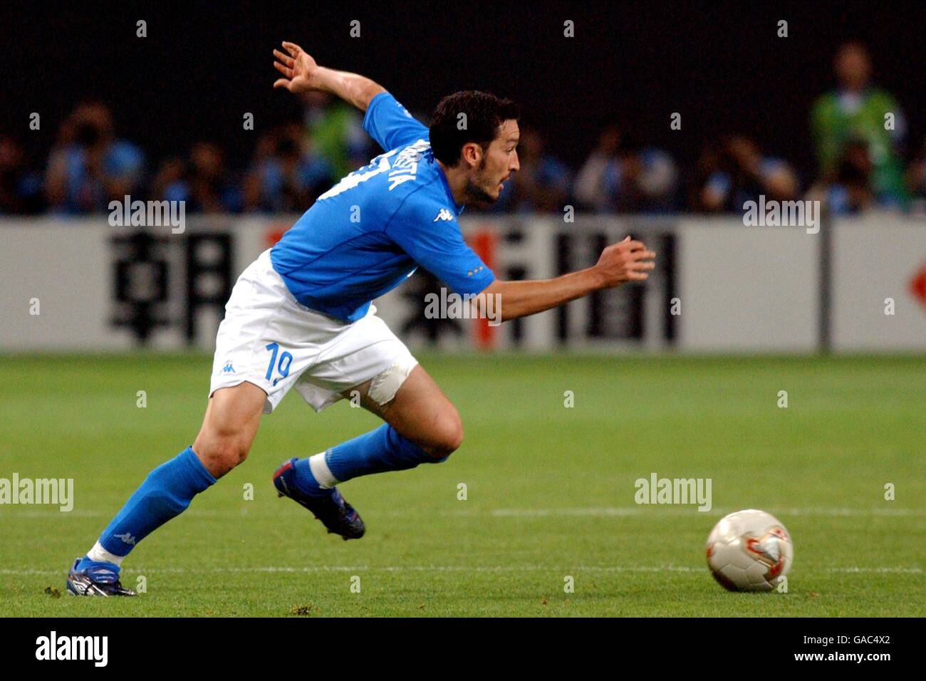 Soccer - FIFA World Cup 2002 - Group G - Italy v Ecuador Stock Photo ...
