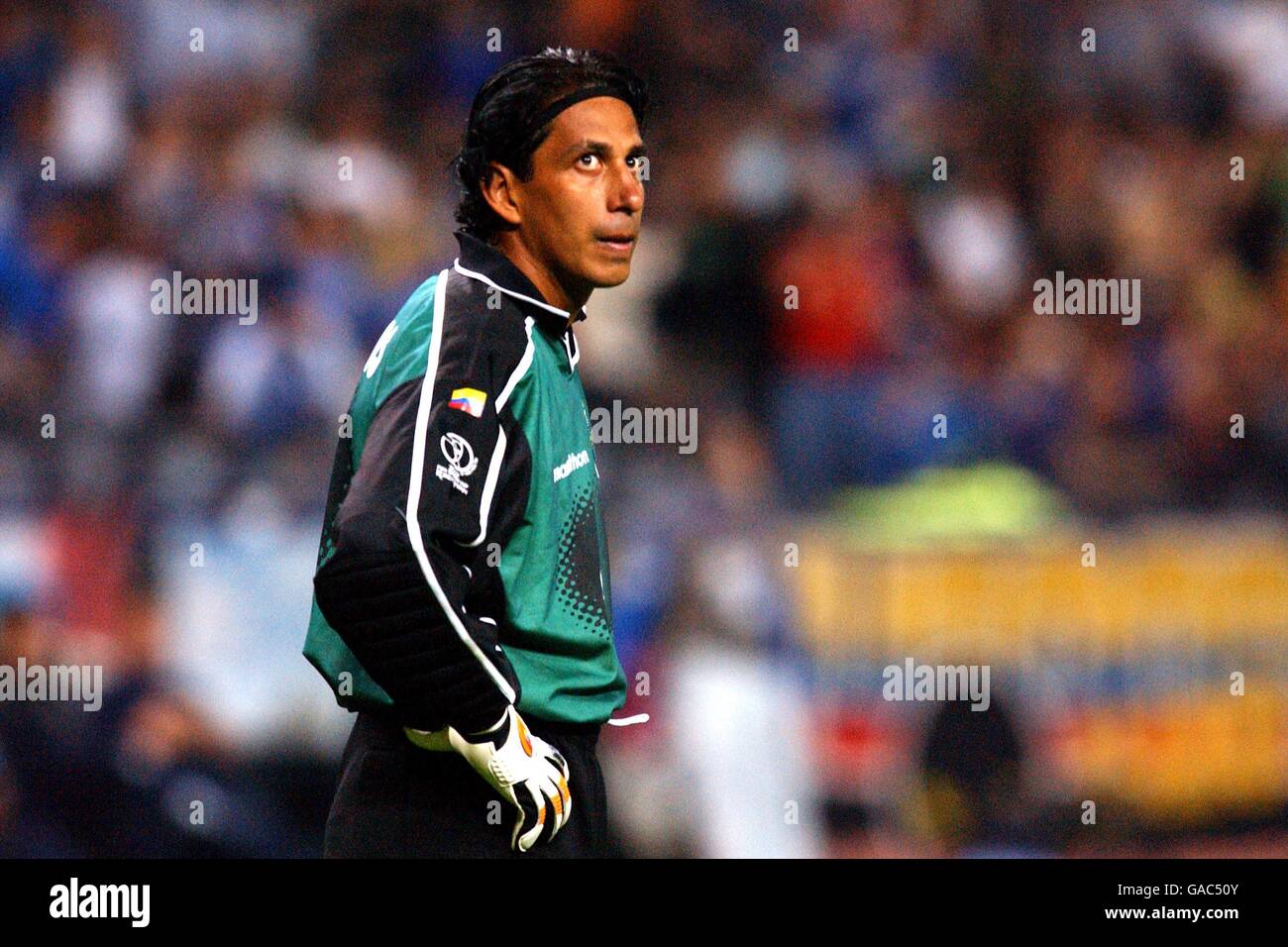 Soccer - FIFA World Cup 2002 - Group G - Italy v Ecuador Stock Photo ...