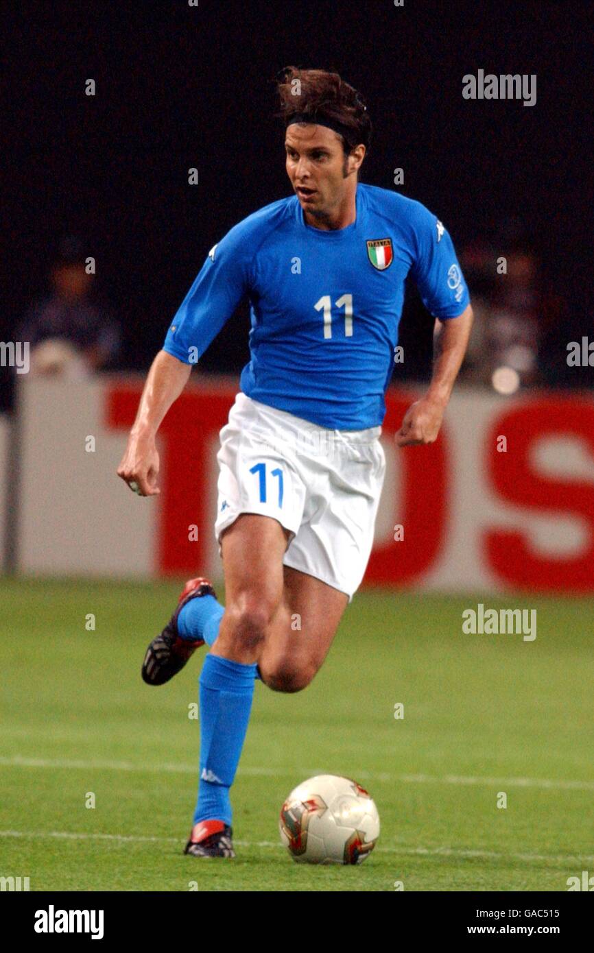 Soccer - FIFA World Cup 2002 - Group G - Italy v Ecuador. Cristiano ...