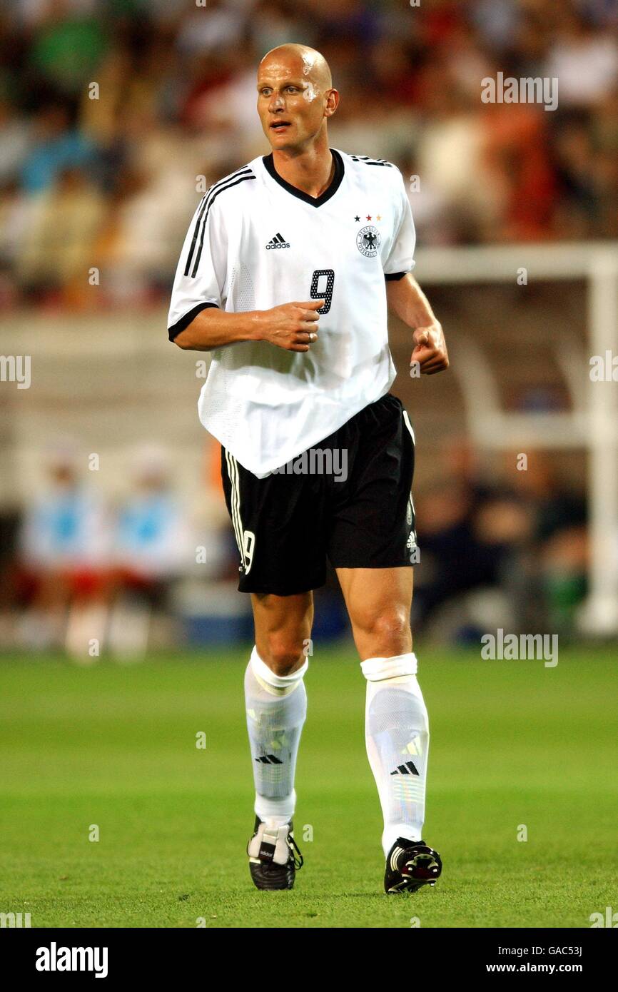 Soccer - FIFA World Cup 2002 - Group E - Germany v Ireland Stock Photo ...