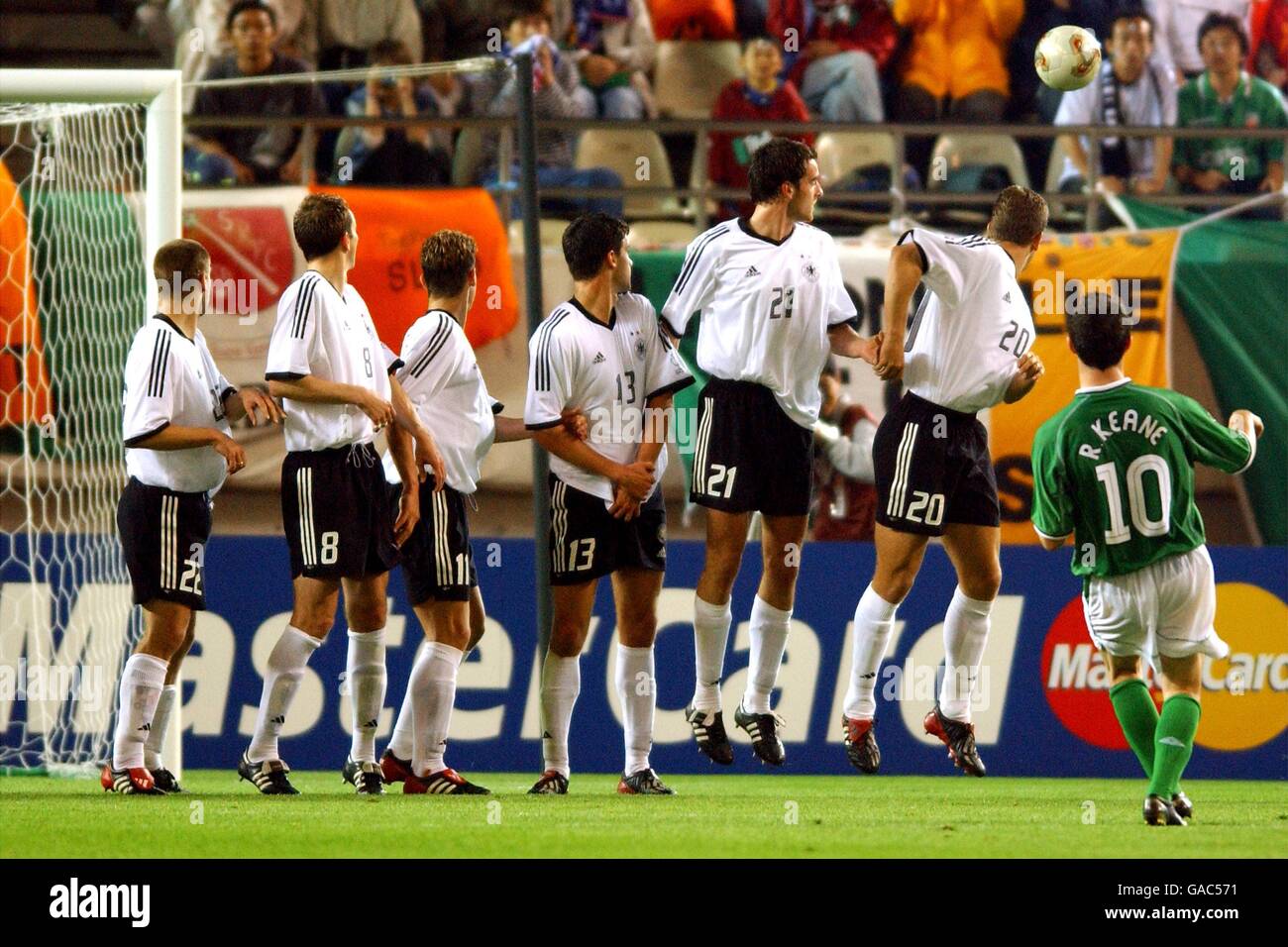 Sport football fifa world cup 2002 robbie keane hi-res stock ...