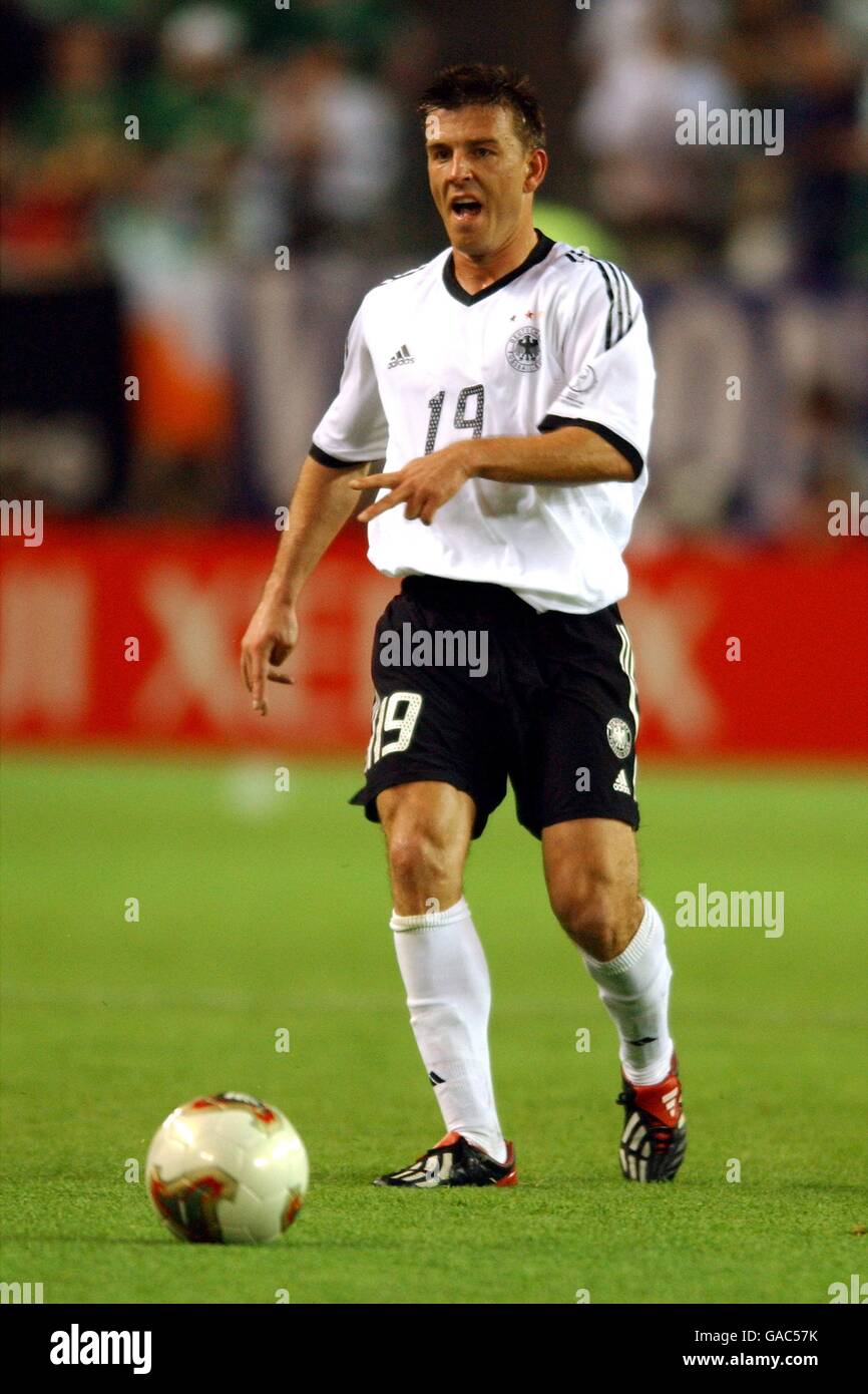 Soccer fifa world cup 2002 group e germany v ireland hi-res stock ...