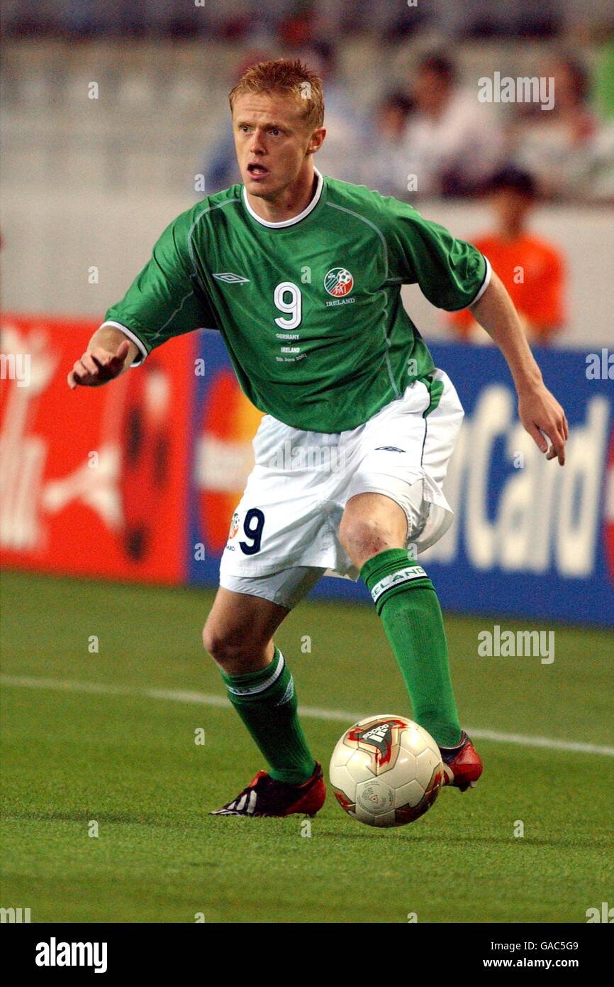 Soccer - FIFA World Cup 2002 - Group E - Germany v Ireland. Damien Duff ...