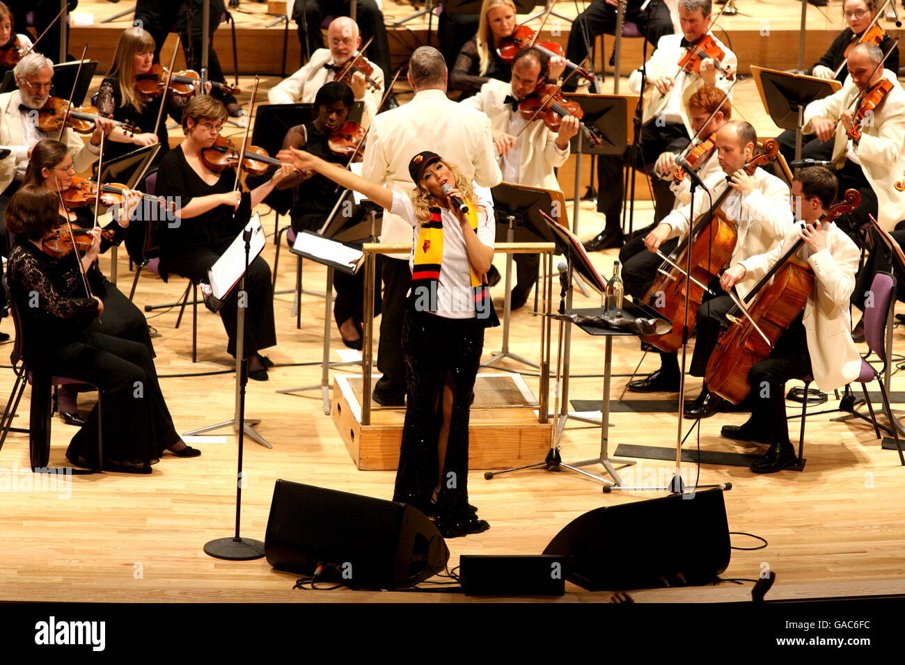 Halle orchestra plays football hi-res stock photography and images - Alamy