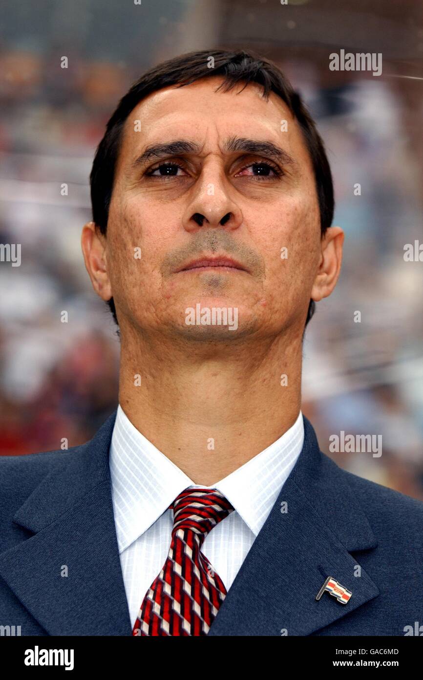 Costa ricas manager alexandre guimaraes hi-res stock photography and ...