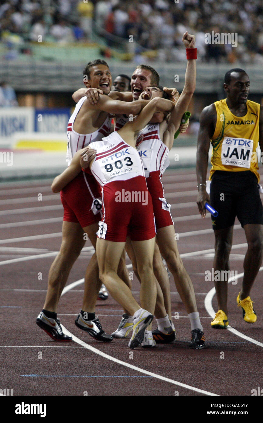 Athletics world championships full length celebrating arms aloft hi-res ...