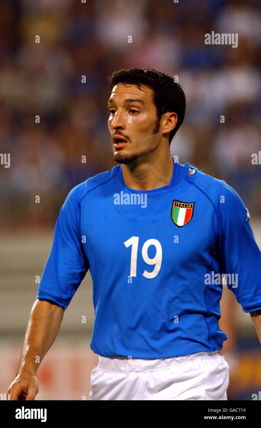 Soccer fifa world cup 2002 group g italy hi-res stock photography and ...