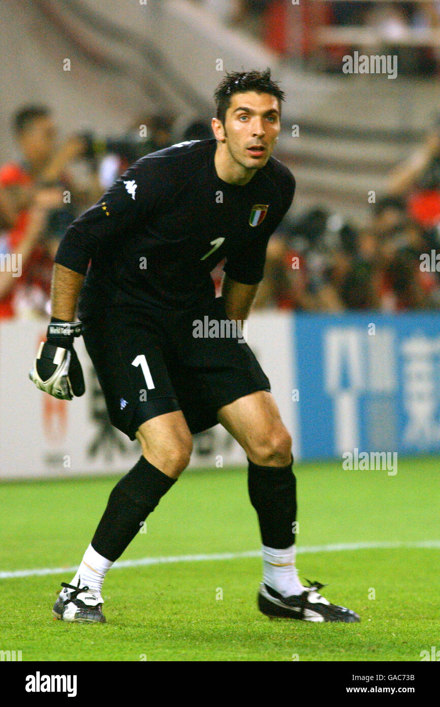 Soccer - FIFA World Cup 2002 - Group G - Italy v Croatia Stock Photo ...