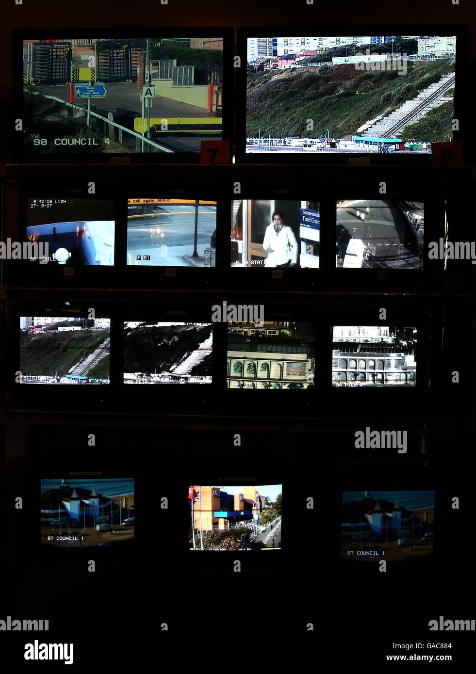 The Police Control Room At The 2007 Labour Party Conference Hi Res