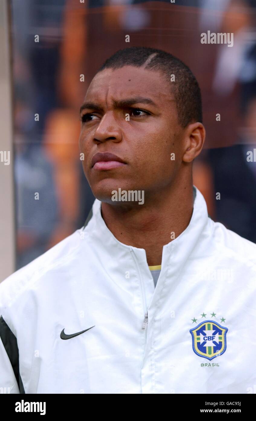 Soccer - FIFA World Cup 2002 - Group C - Brazil v Turkey. Dida, Brazil ...